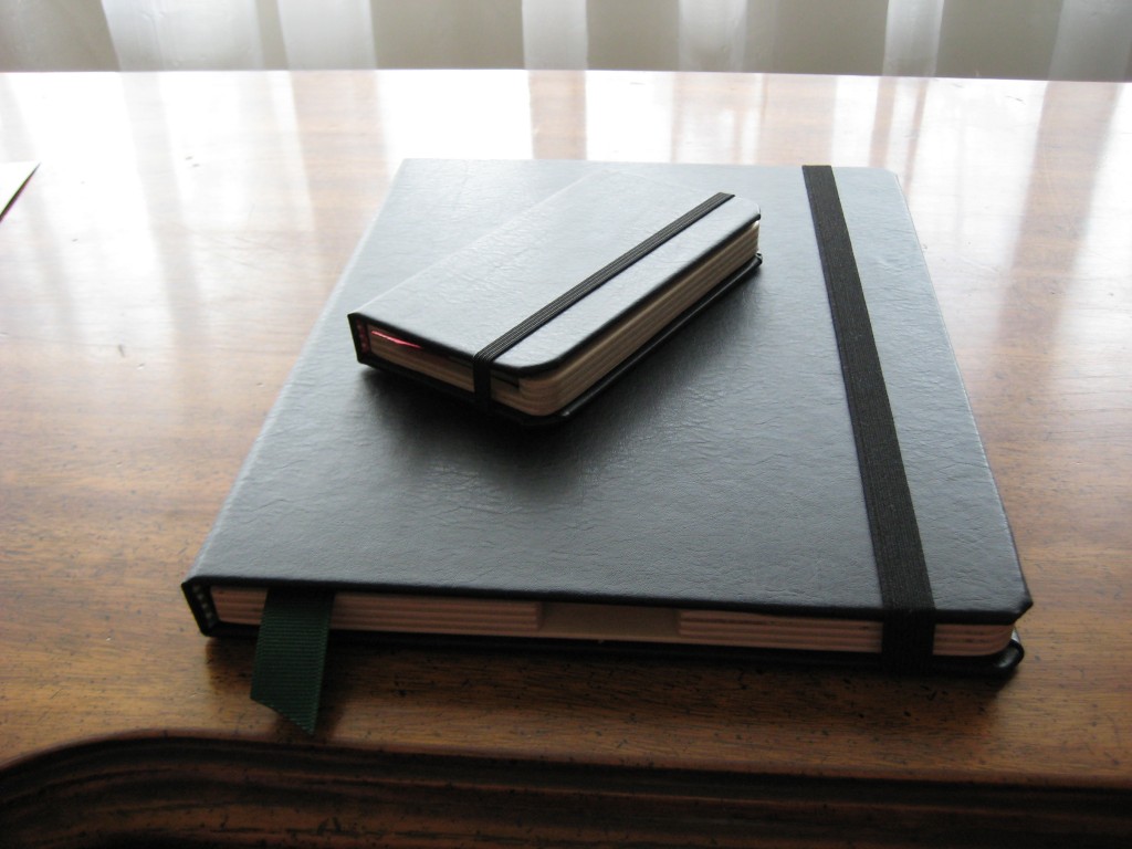 Giveaway: Pad & Quill Leather Book-bound Case For iPhone or iPad – MacTrast