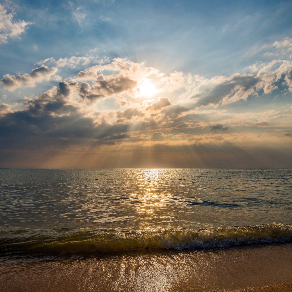 Wallpaper Weekends: Sunshine Wallpapers for iPhone, iPad, & Mac – MacTrast