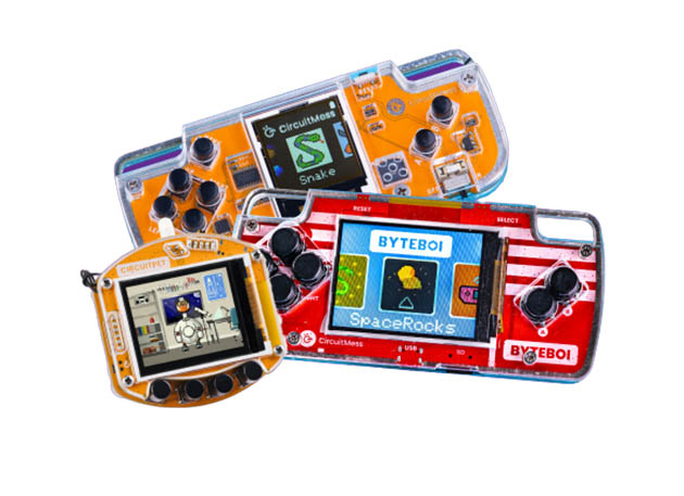Mactrast Deals: CircuitMess Gaming Bundle: DIY Game Console & Virtual ...